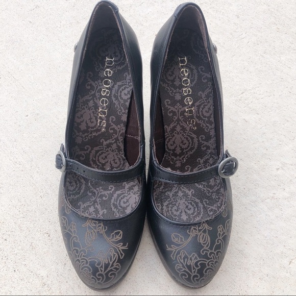 Neosens | Shoes | New Neosens European Designer Mary Jane Heels ...